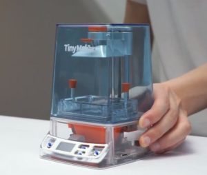 高さたった16cm、手のひらサイズの超小型3Dプリンター TinyMaker(タイニーメーカー) | Kickstarter fan!